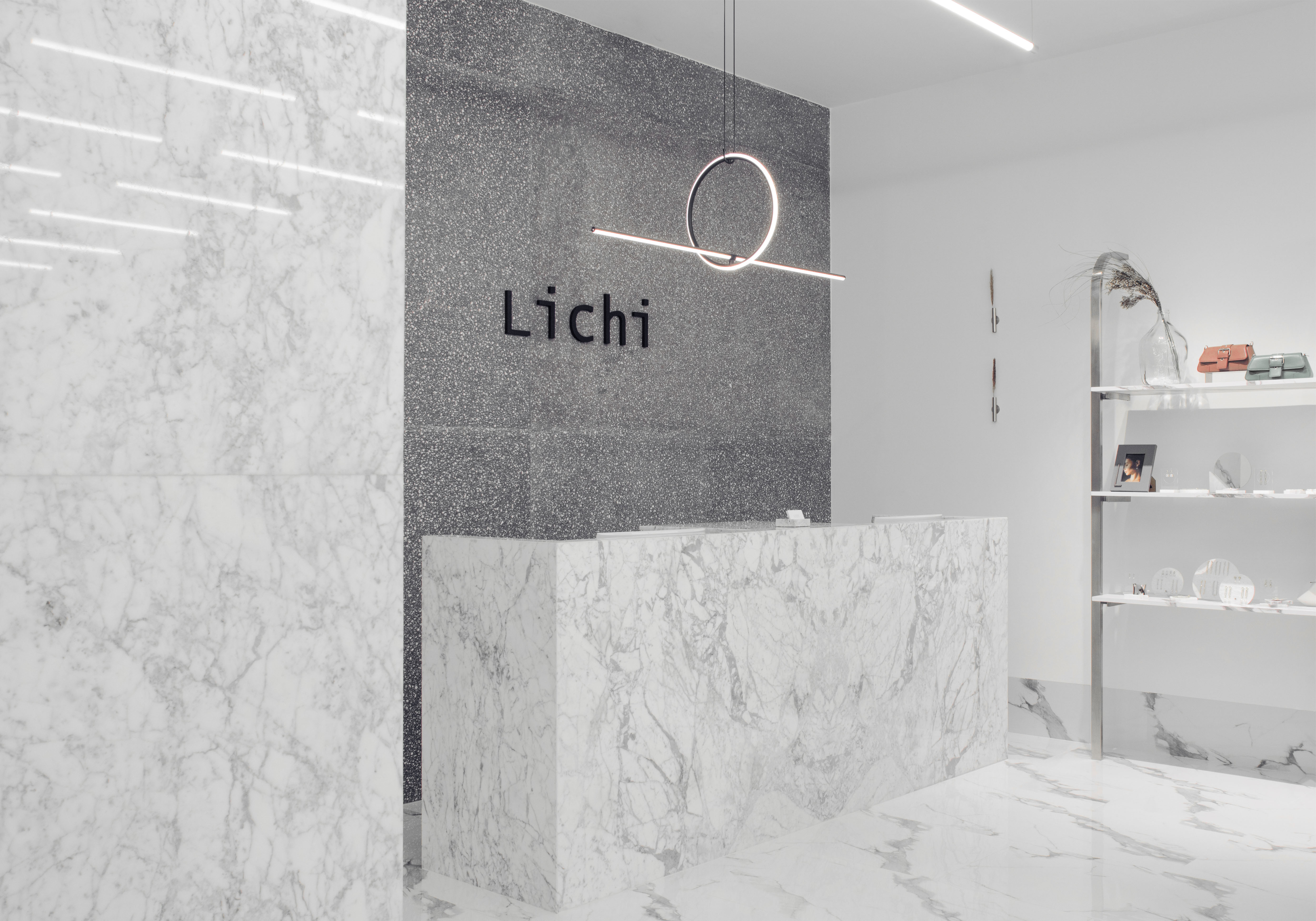 LICHI - Online fashion store
